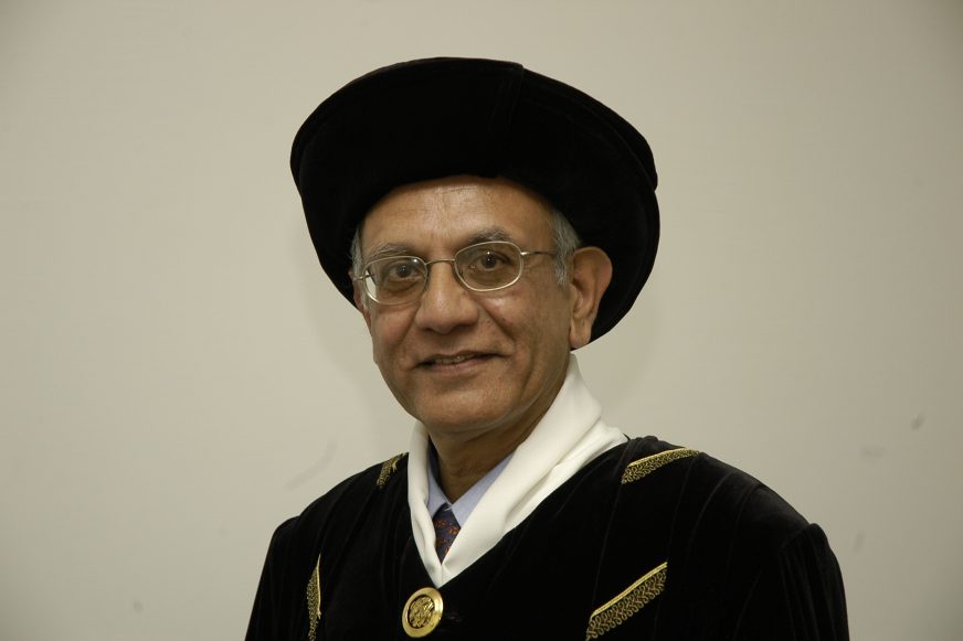 Prof. dr. Goolam Mohamedbhai - MRU