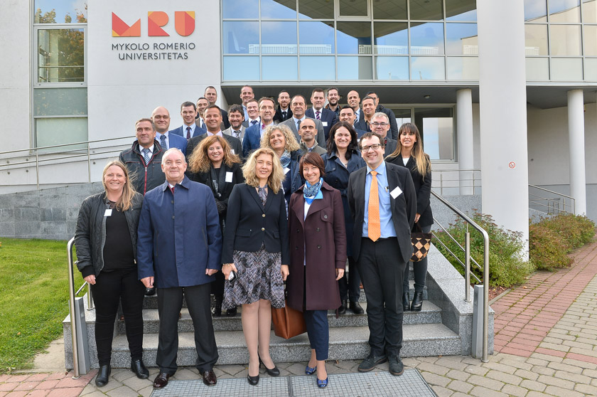 MRU startavo jungtinės magistrantūros programos „Strateginis valstybių ...
