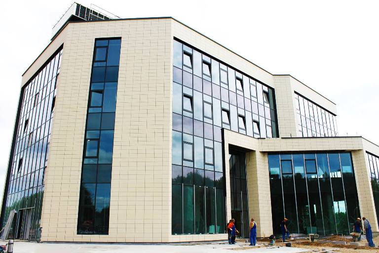 New MRU Lab Presented, Lab Heads Introduced - MRU