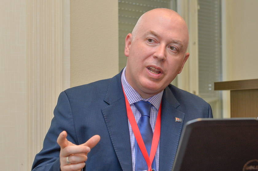 Australia's Deakin Univ Prof. Warren Lectured at MRU - MRU