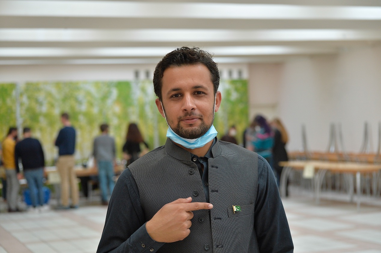 Pakistani Student Promised To Return Home With A Master s Degree MRU pakistani-student-promised-to-return-home-with-a-master-s-degree-mru